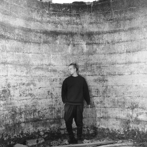 BIOGRAPHY – TONI R. TOIVONEN